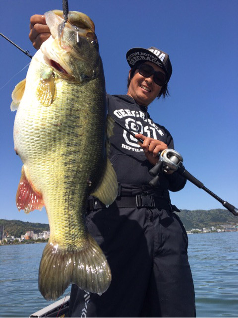 Interview / Lake Biwa fishing Guide – Lure&Boat BackLash Japan